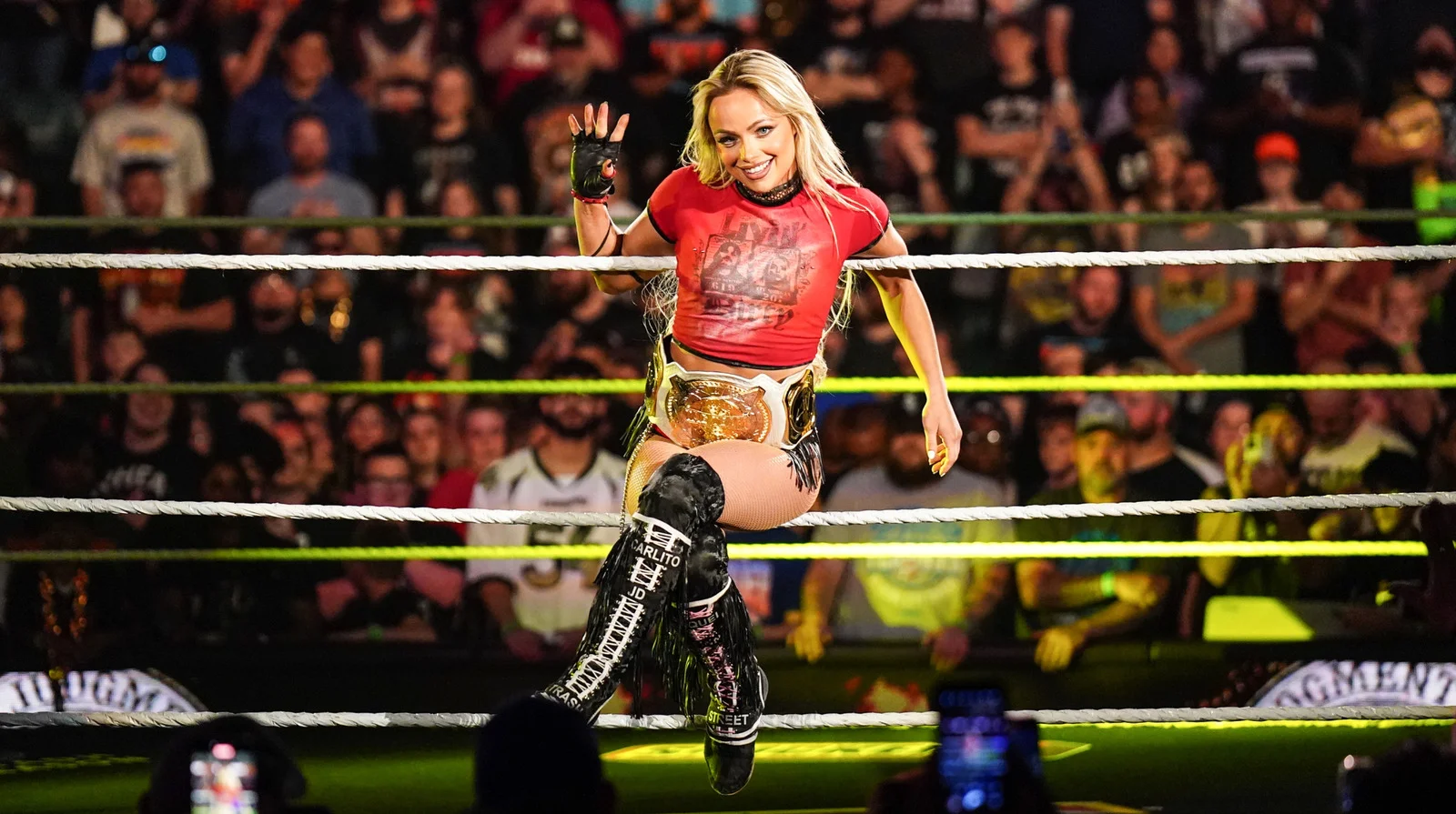 Liv Morgan Set for WWE RAW Appearance Despite Injury, Hints at Her ...