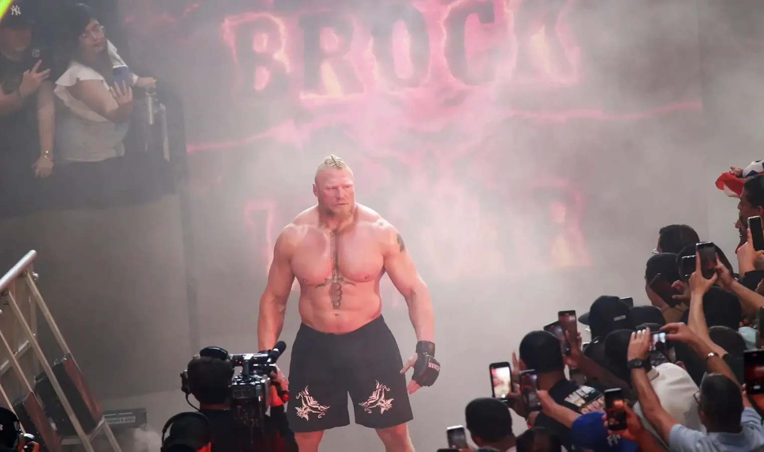 Brock Lesnar WWE Latest News: Superstar's Comeback Rumors, Goldberg's ...